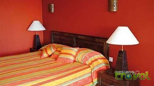 Tropical Manor Inn Kingston Jamaica Reviews and Info